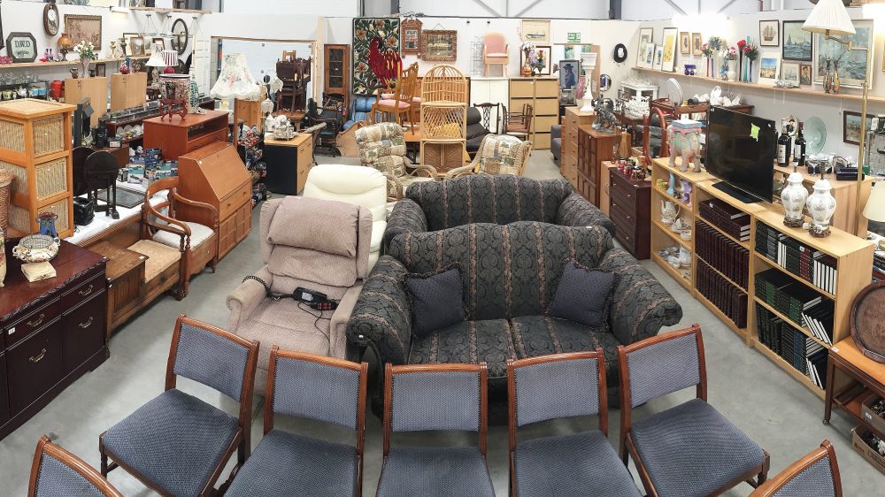 Massive Antiques, Collectors & General Friday 23rd August - Unique Auctions